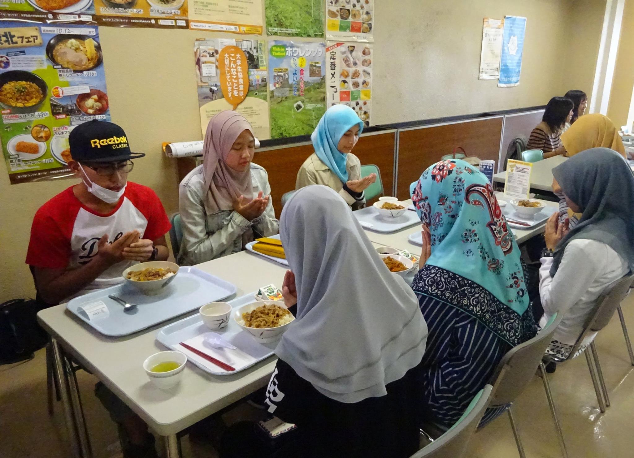 HALAL UTSUNOMIYA UNIV MUSLIM LUNCH