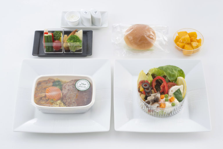 Japan Airlines (JAL) is now serving HALAL-certified in-flight meals in ...